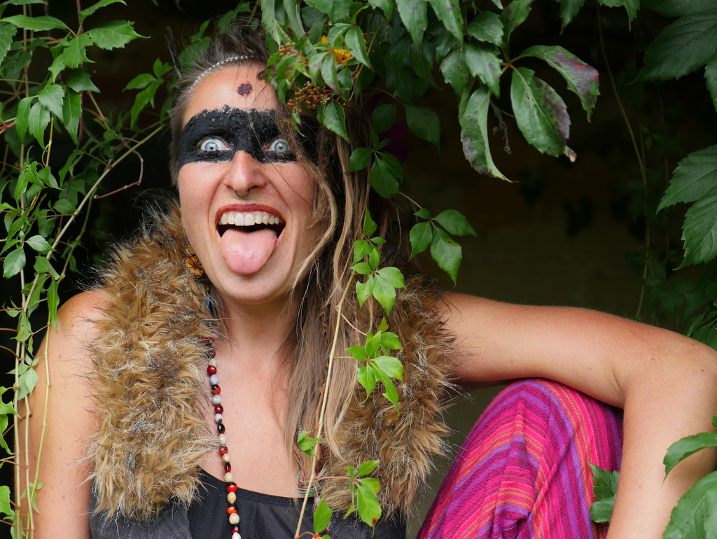 Galerie - MANTRA TRIBE - Chanting & Dancing to the Heart-Core